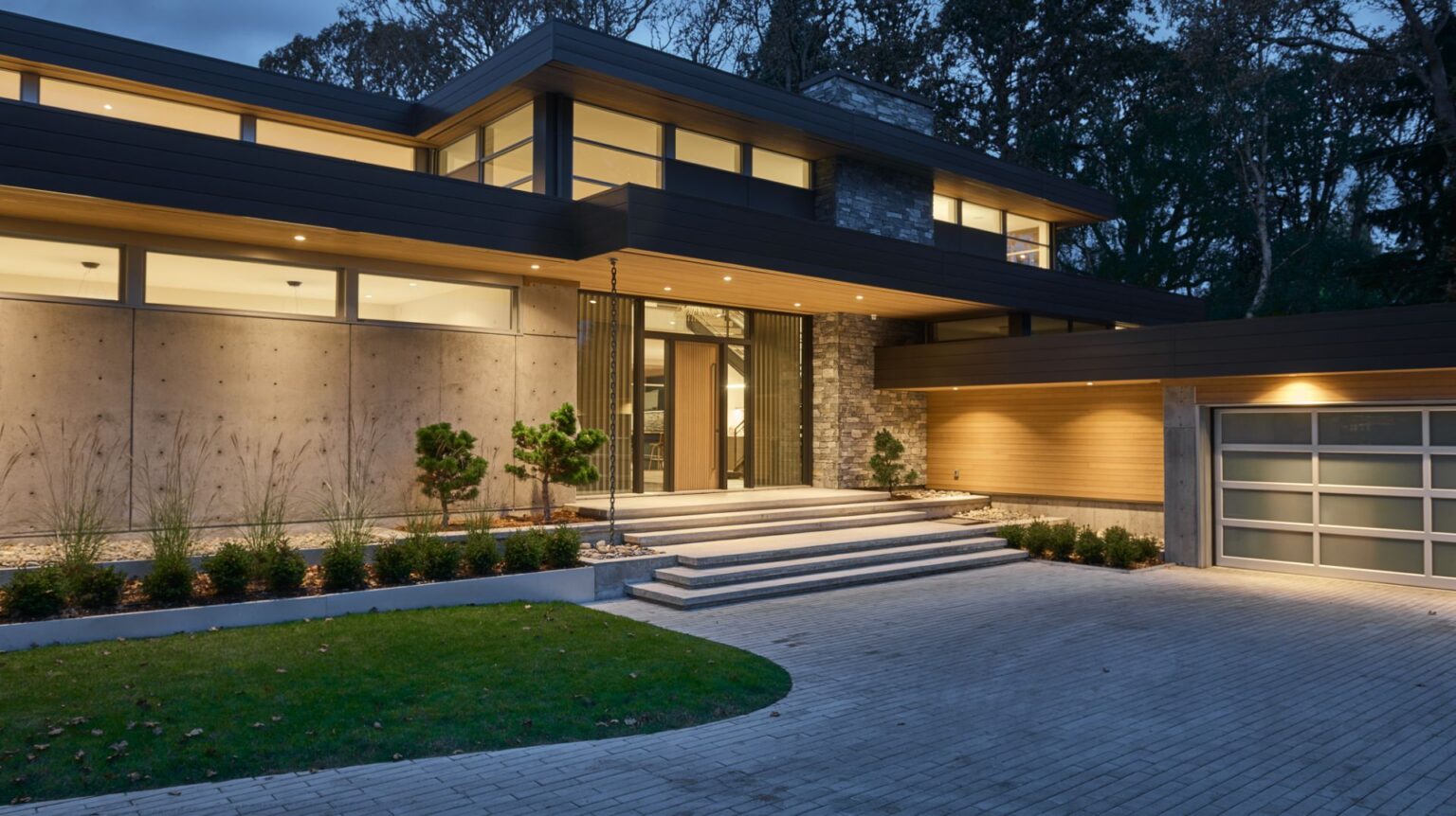 Custom Home Built in Oak Bay - Ultra Modern & Award Winning